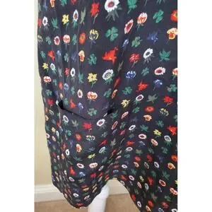 Dresses | Equipment Femme Aubrey Black Silk Floral Shift Dress Xs Mod ...